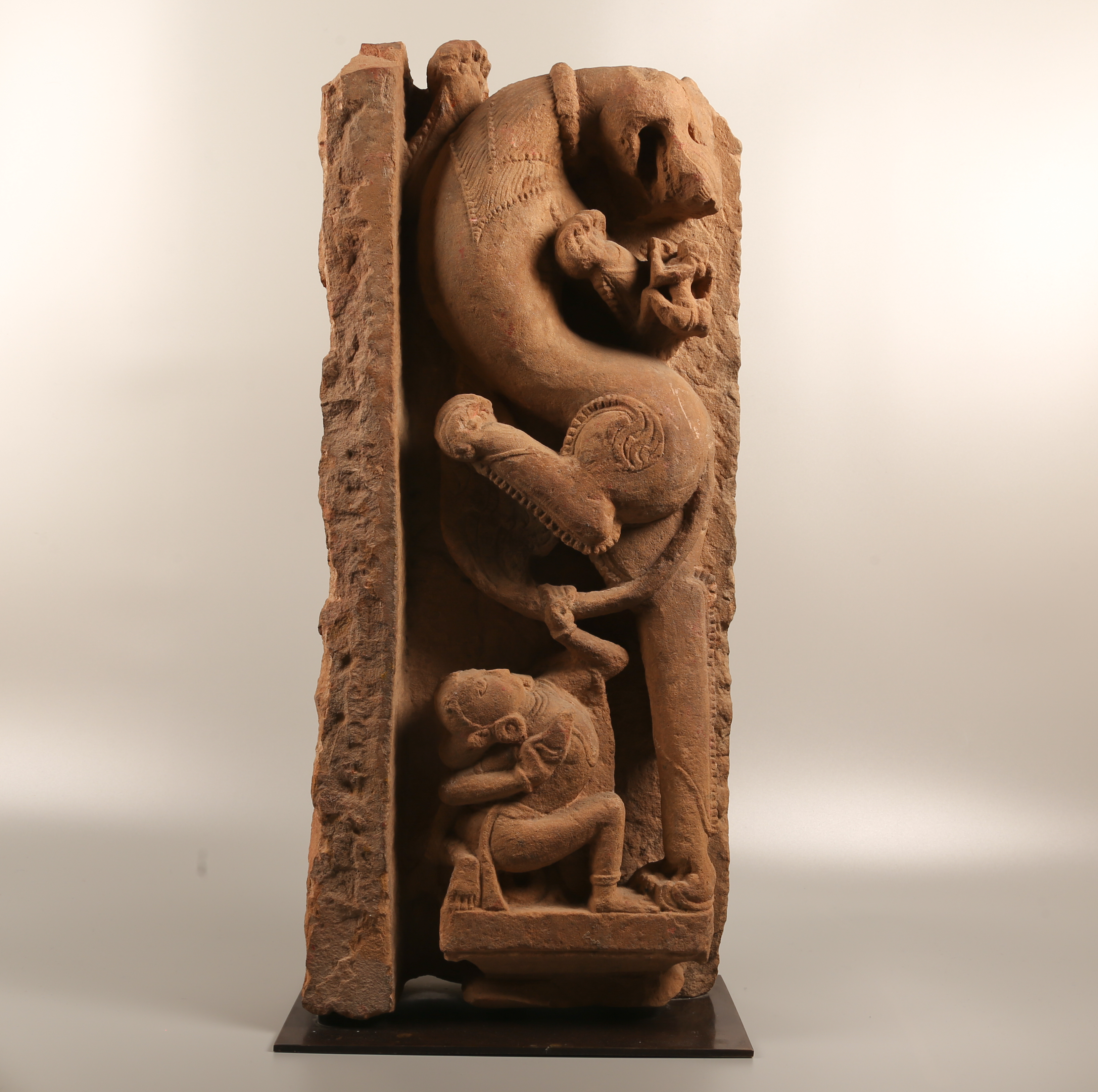 Vyāla à tête de lion – Galerie Hioco